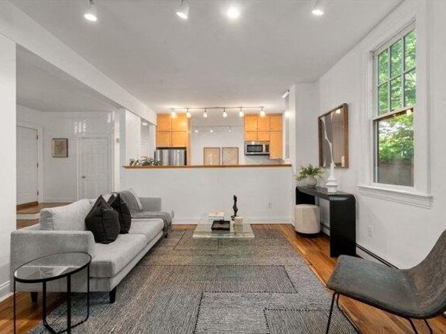 condo with 2 bedroom, Cambridge MA ES103016691