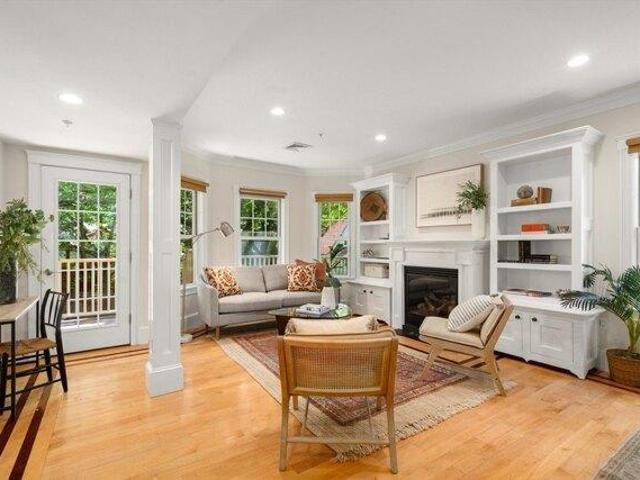 condo with 2 bedroom, Cambridge MA ES103162021