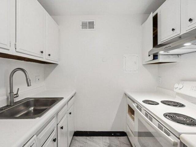 condo with 2 bedroom, Cambridge MA ES103220053