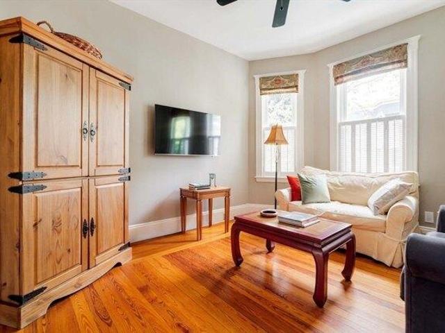 condo with 2 bedroom, Cambridge MA ES104191939