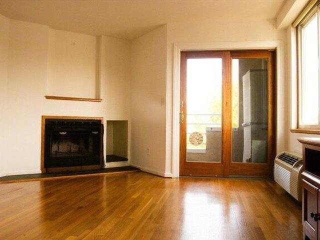 condo with 2 bedroom, Cambridge MA ES105061290