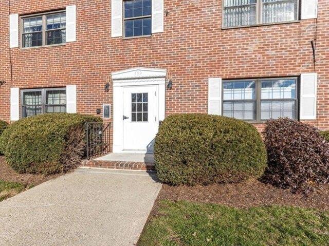 condo with 2 bedroom, Canton MA DLS103037729