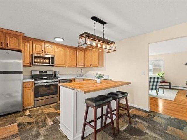 condo with 2 bedroom, Canton MA DS101934121