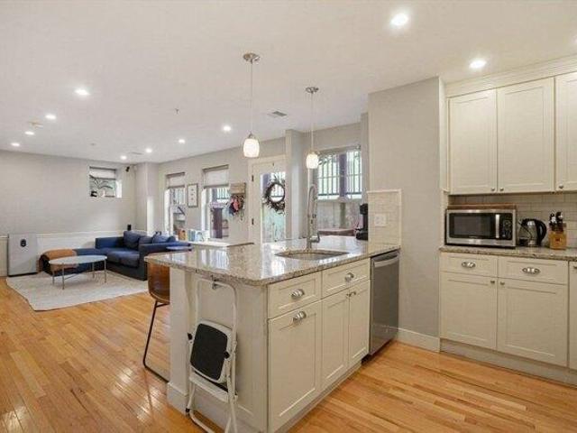 condo with 2 bedroom, Canton MA ES103431896