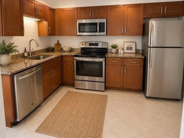 condo with 2 bedroom, Canton MA ES103017303