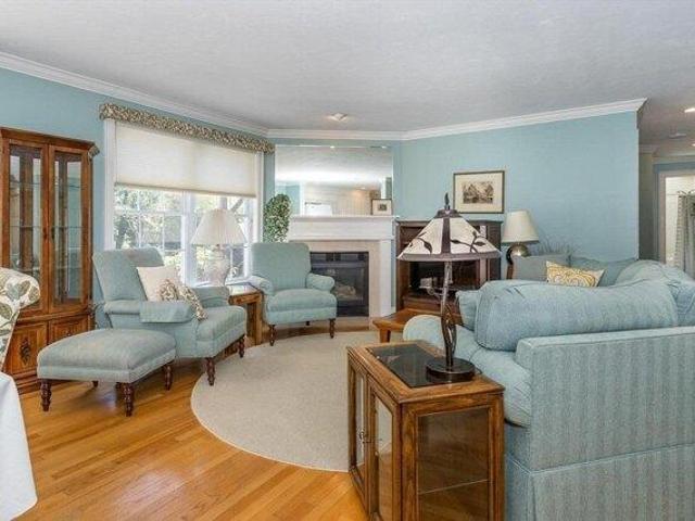condo with 2 bedroom, Canton MA ES103034035