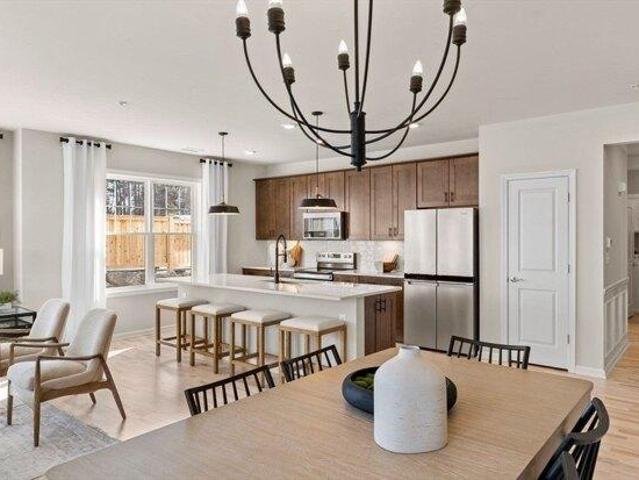 condo with 2 bedroom, Canton MA ES104789527