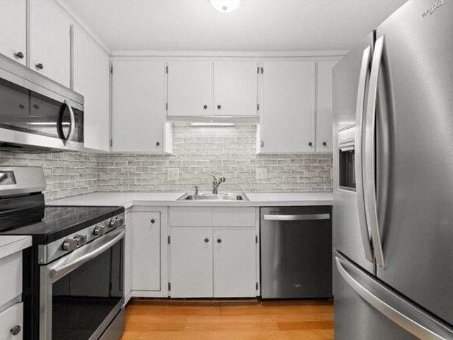 condo with 2 bedroom, Canton MA ES104904444