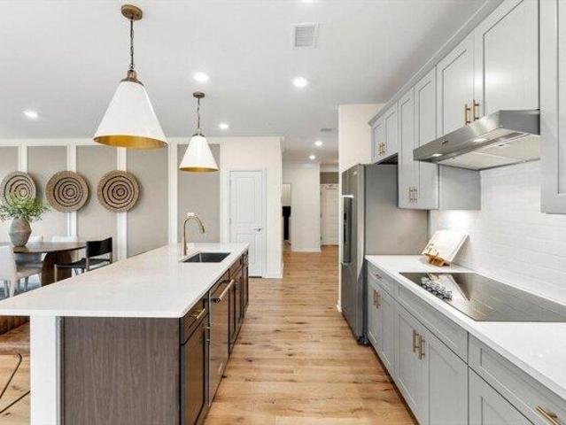 condo with 2 bedroom, Canton MA ES104908161
