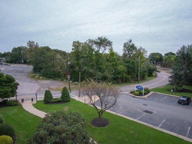 condo with 2 bedroom, Canton MA ES105040487