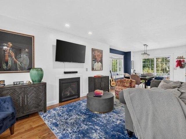 condo with 2 bedroom, Canton MA ES105105490