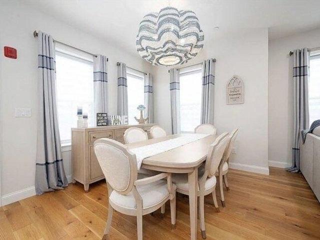 condo with 2 bedroom, Canton MA ES105280018