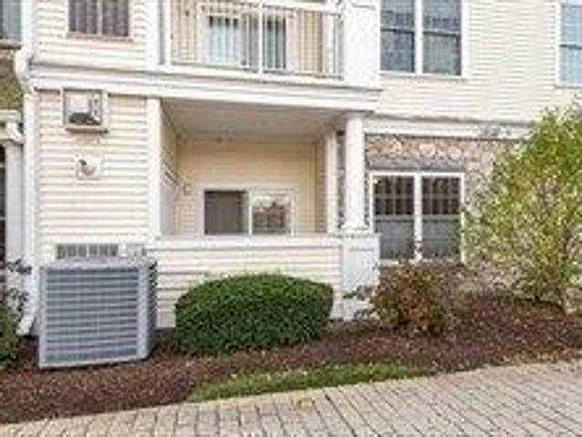 condo with 2 bedroom, Canton MA ES105340752