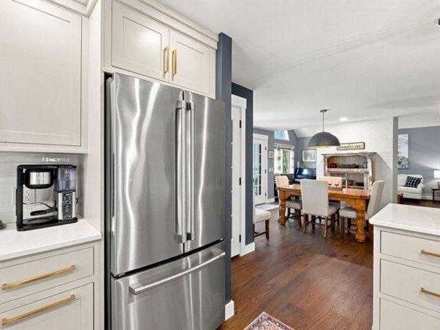 condo with 2 bedroom, Center Harbor NH ES105107507