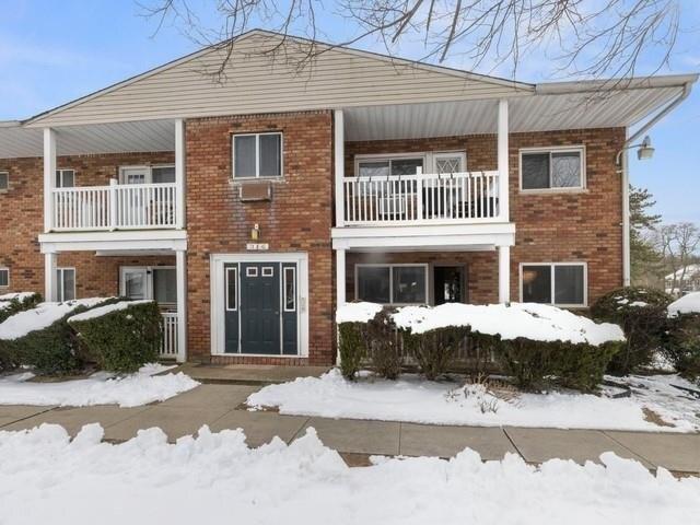 condo with 2 bedroom, Central Islip NY DS88299311