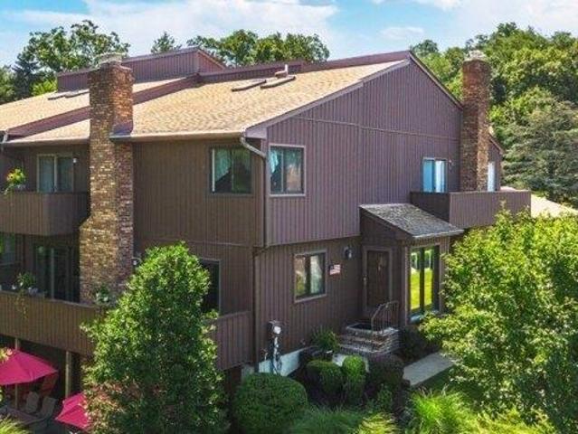 condo with 2 bedroom, Cedar Grove NJ ES105127086