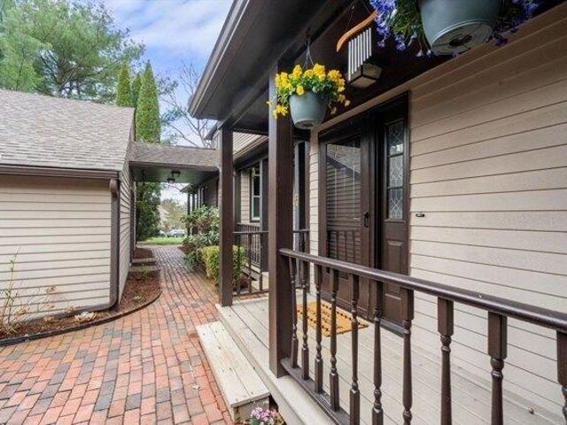 condo with 2 bedroom, Charlton MA DS103034718