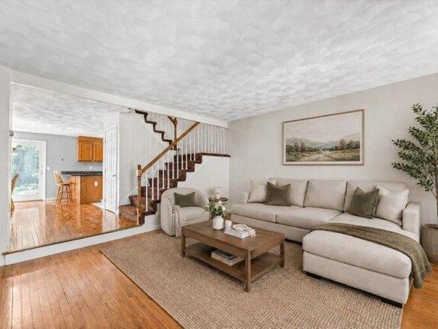 condo with 2 bedroom, Chelmsford MA DS104042377