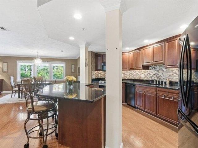 condo with 2 bedroom, Chelmsford MA DS104352902