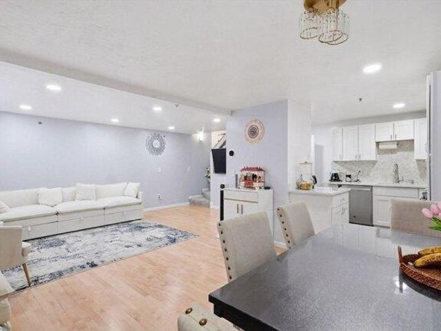 condo with 2 bedroom, Chelmsford MA DS102798826