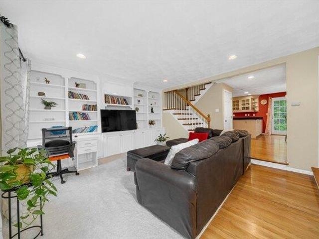 condo with 2 bedroom, Chelmsford MA DS103251158