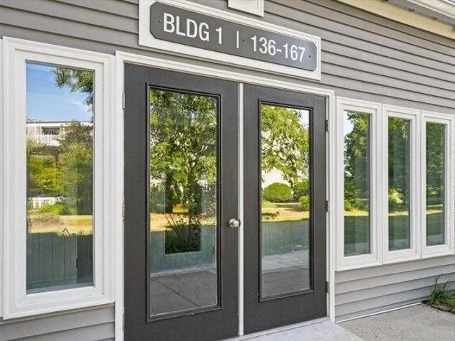 condo with 2 bedroom, Chelmsford MA ES104852880