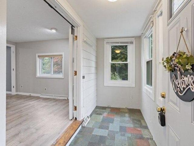 condo with 2 bedroom, Chelmsford MA ES102824528