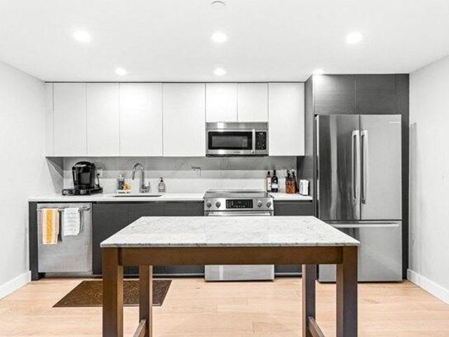 condo with 2 bedroom, Chelsea MA DS103186940