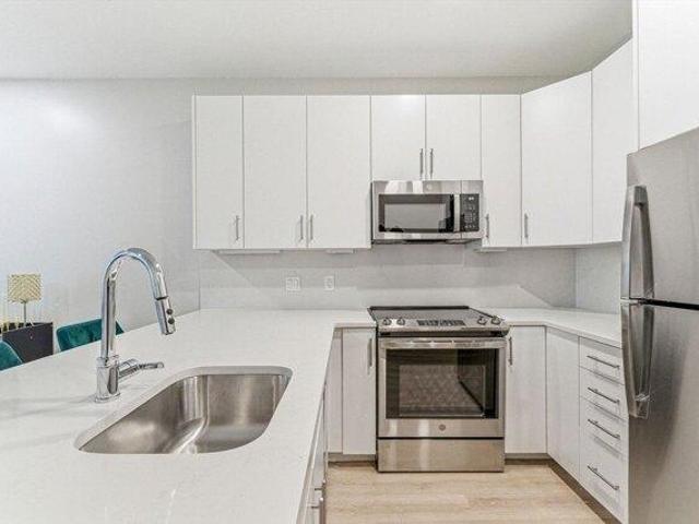 condo with 2 bedroom, Chelsea MA ES105126552