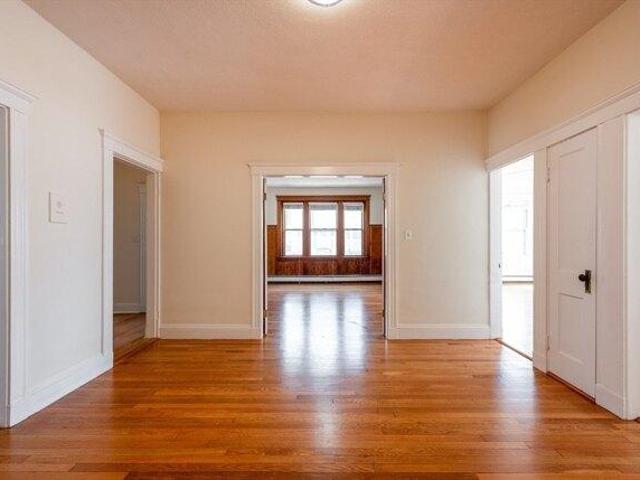 condo with 2 bedroom, Chelsea MA ES105160820