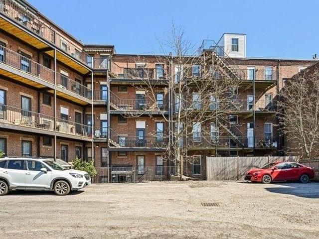 condo with 2 bedroom, Chelsea MA ES103443156