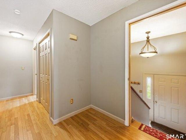 condo with 2 bedroom, Cheshire CT DS103436563