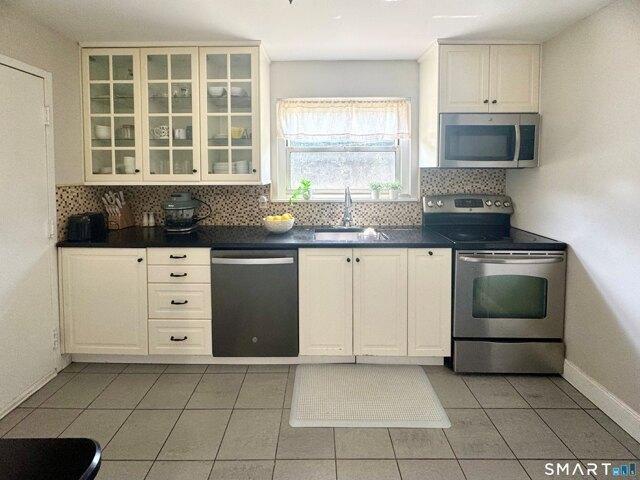 condo with 2 bedroom, Cheshire CT ES104904971