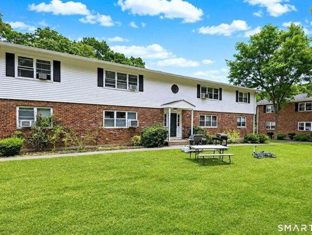 condo with 2 bedroom, Cheshire CT ES105142363