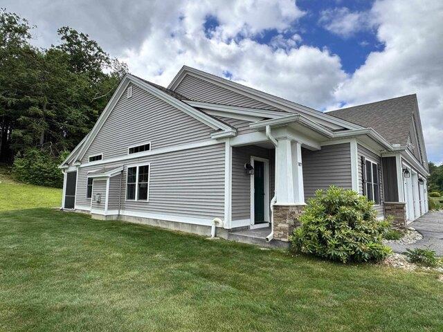 condo with 2 bedroom, Chesterfield NH DS103436358