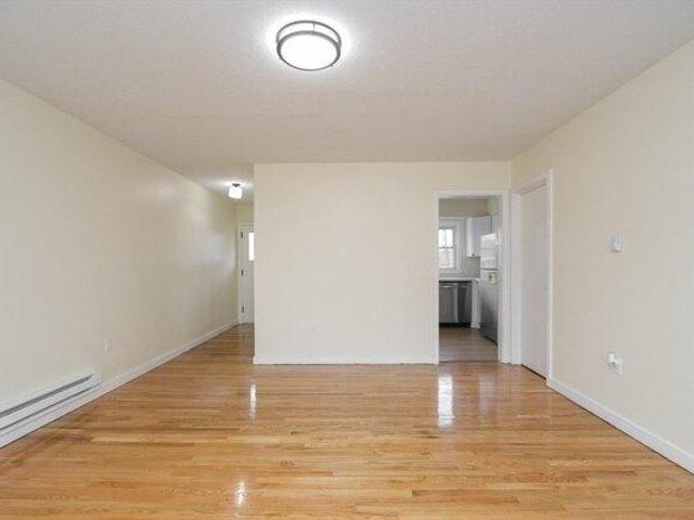 condo with 2 bedroom, Chicopee MA DLS102315389