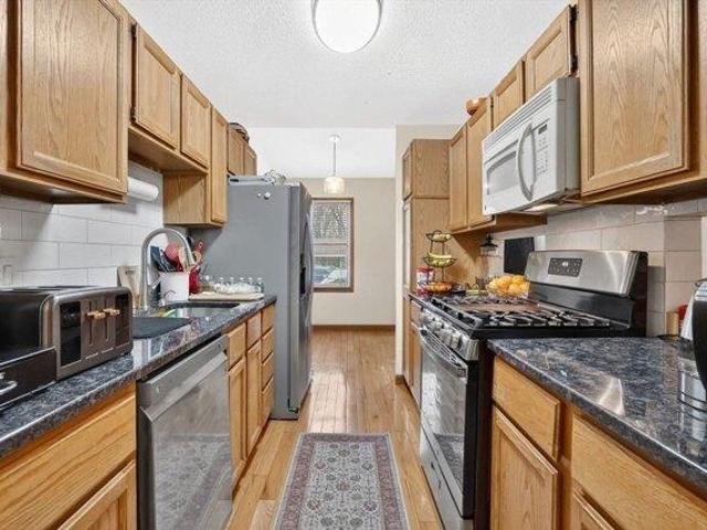 condo with 2 bedroom, Chicopee MA DS102669193