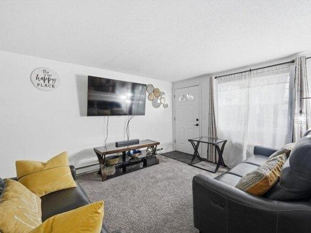 condo with 2 bedroom, Chicopee MA DS103125833