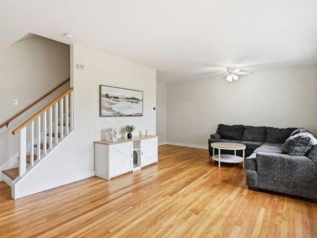 condo with 2 bedroom, Chicopee MA DS103809409