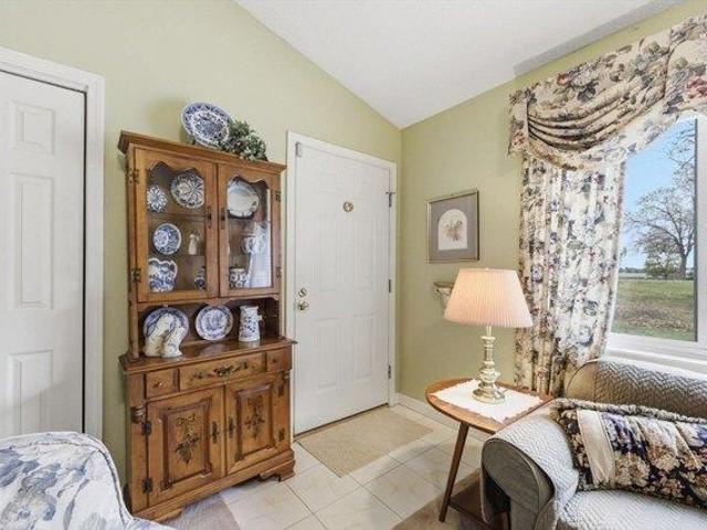 condo with 2 bedroom, Chicopee MA DS103809525