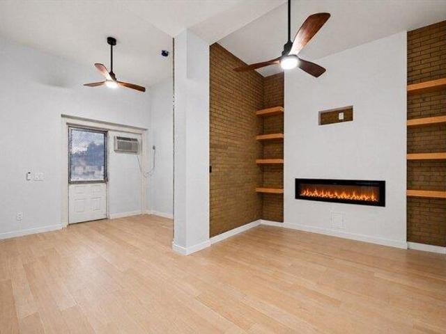 condo with 2 bedroom, Chicopee MA DS104078460