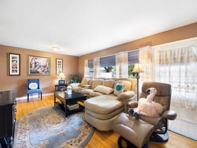 condo with 2 bedroom, Chicopee MA ES103444254