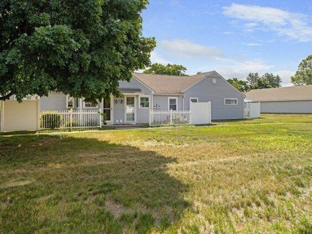condo with 2 bedroom, Chicopee MA ES104849482