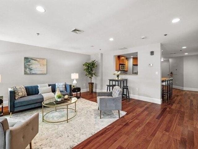 condo with 2 bedroom, Concord MA ES103443151