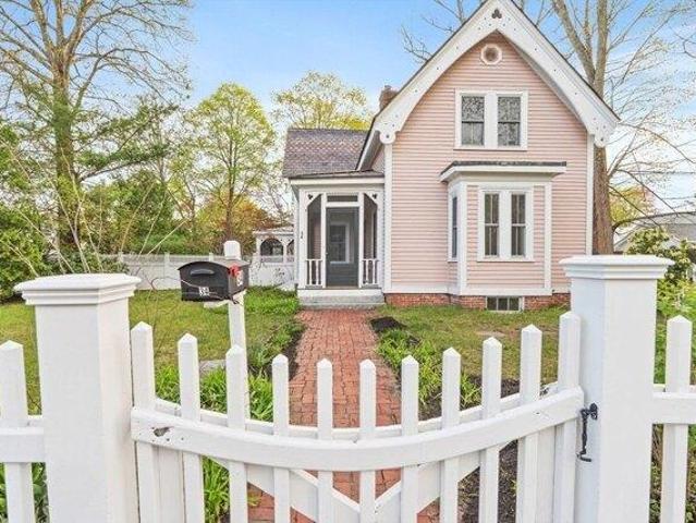 condo with 2 bedroom, Concord MA ES103774048