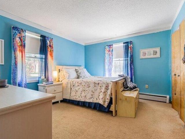 condo with 2 bedroom, Concord NH DLS103097533