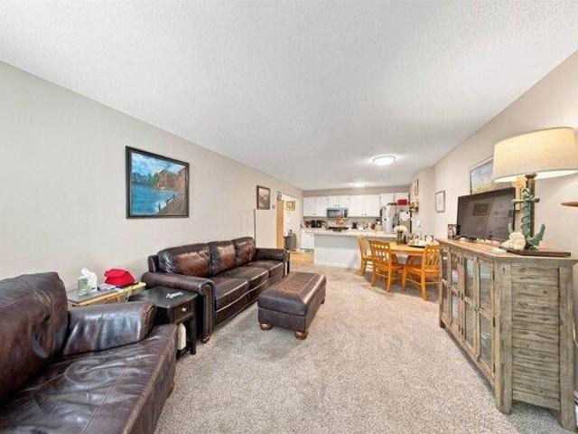 condo with 2 bedroom, Concord NH ES104762022