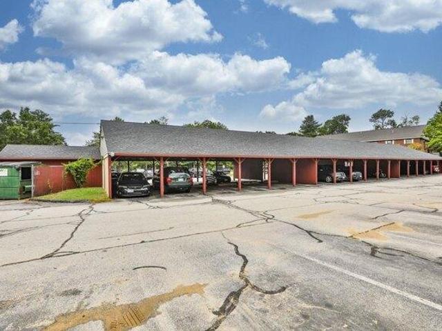 condo with 2 bedroom, Concord NH ES105233111