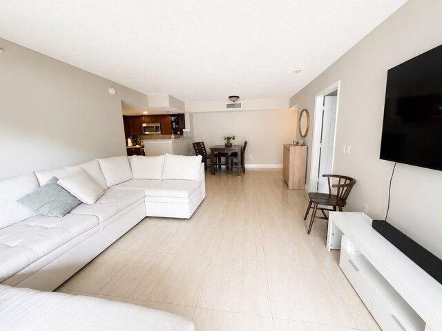 condo with 2 bedroom, Coconut Creek FL ES104901043