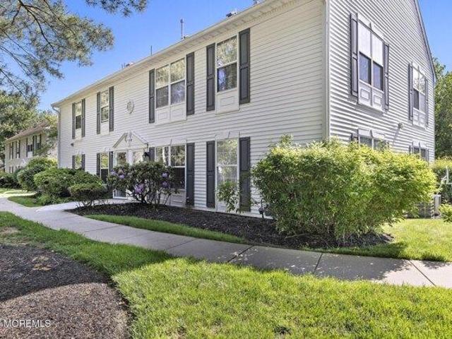 condo with 2 bedroom, Colts Neck NJ DLS102778492